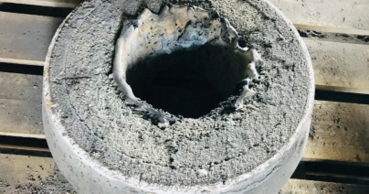 Eccentric Bottom Tapping | Yi Cheng Refractories