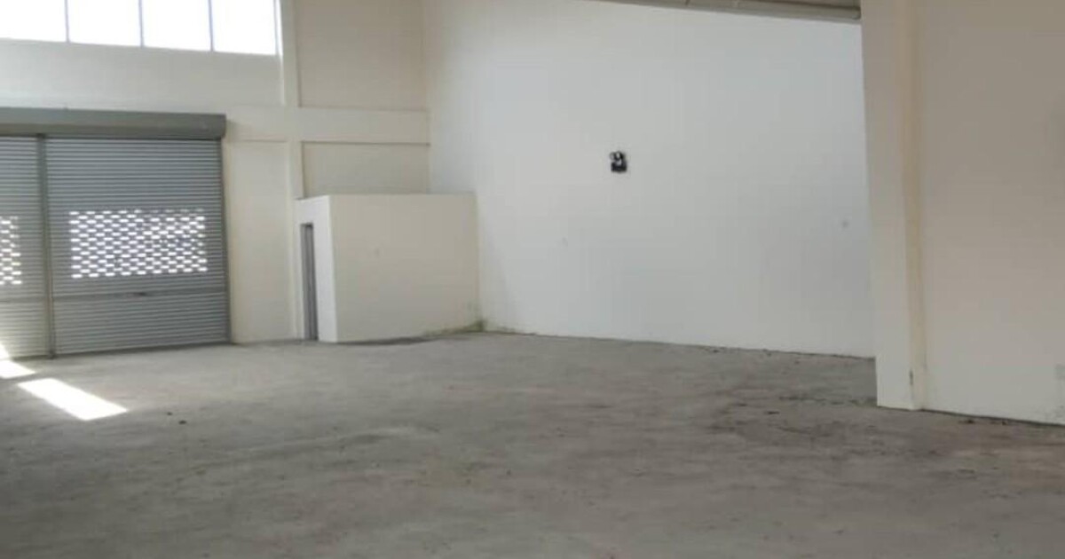 Corner lot Semi-D Factory for Rent at Taman Perindustrian Kinrara ...