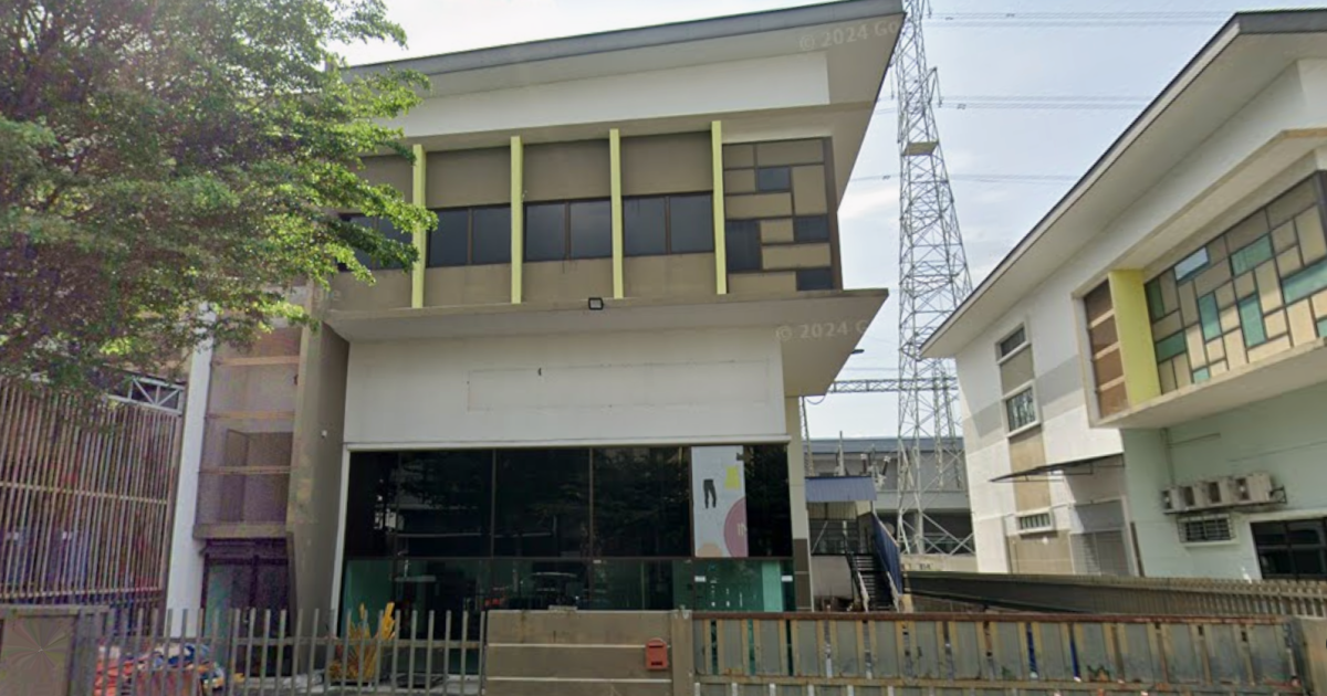 Batu Caves Kawasan Industri Batu Caves Jalan SBC 6, Intermediate Semi ...